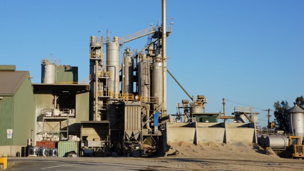 About River Sands | Operating since 1974 | Graded sands & gravel